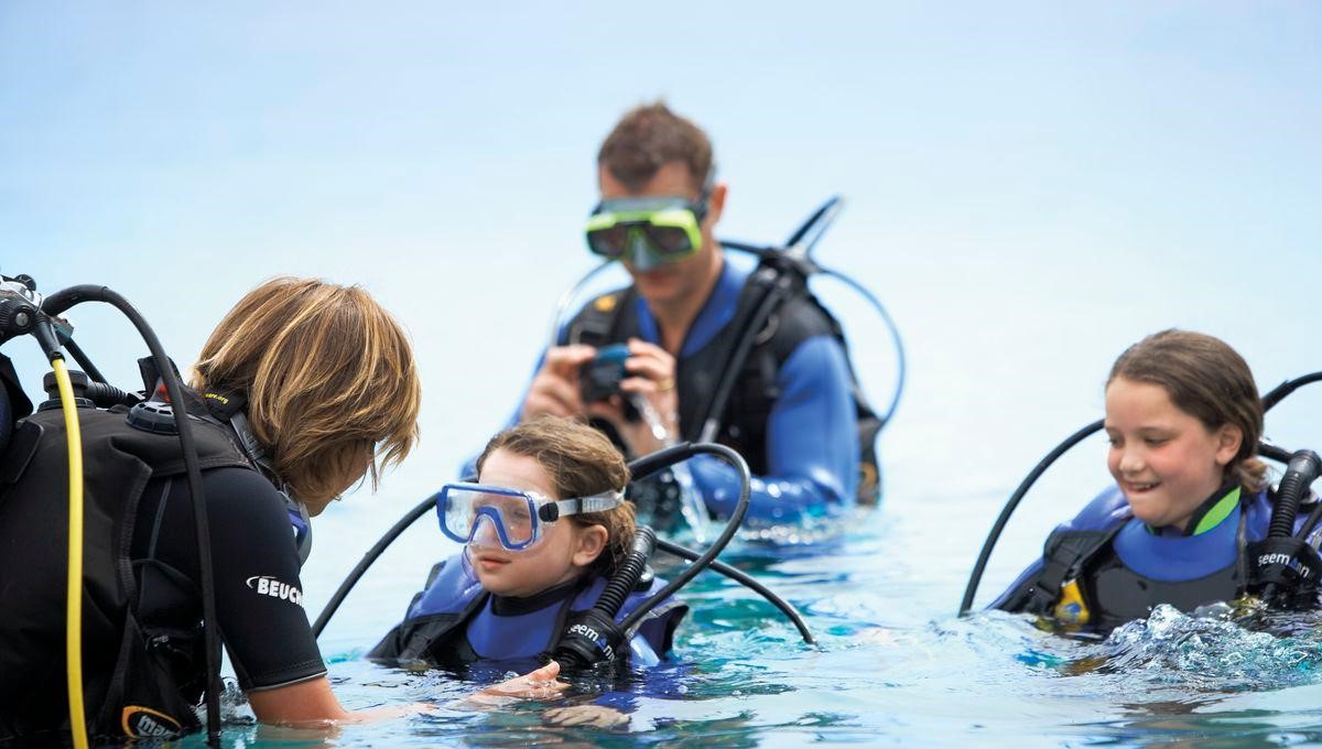 Diving as a Family: Tips for Underwater Adventures with Kids – Musandam